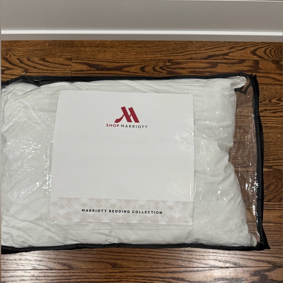 Marriott | Bedding | New Marriott Down Alternative Eco Pillow 0 ...